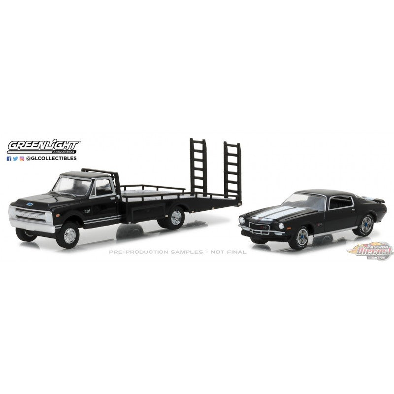 1970 Chevy C-30 Ramp Truck avec 1971 Chevrolet Camaro Z/28 (Hobby Excl ...