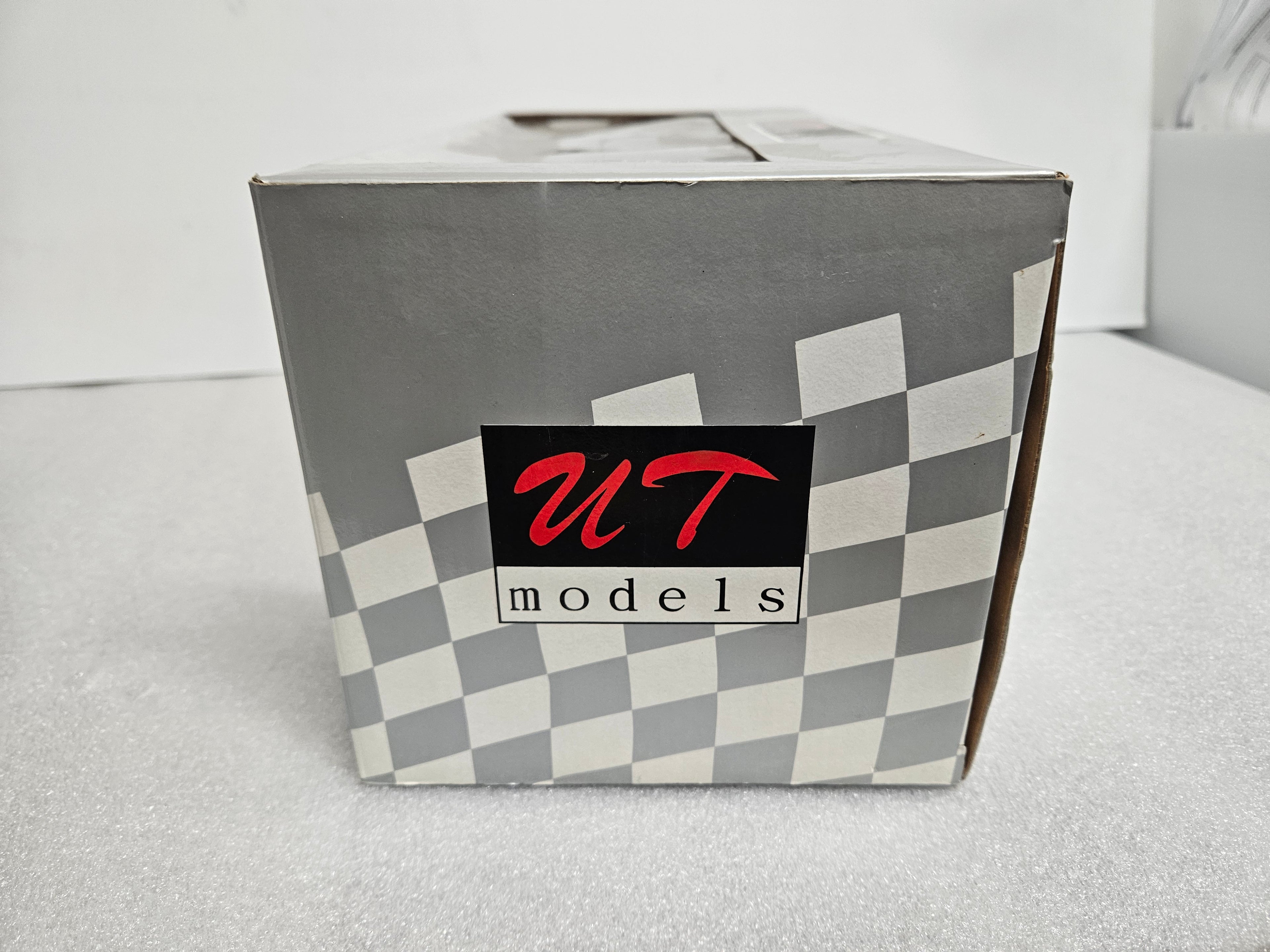 Porsche 911 GT2 1996 (993) A. De Orleans/Saldana REPSOL – Nice Car Collection